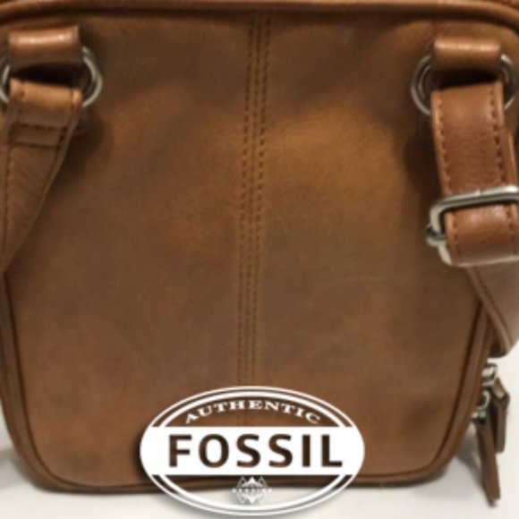Fossil | Bags | Fossil Brown Leather Crossbody Zip Organizer Wallet Multipocket Magnetic Flap ...